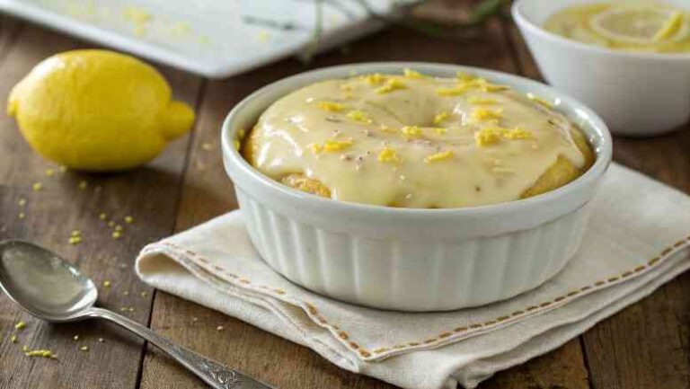 Lemon Glaze Icing Recipe: Tangy and Sweet